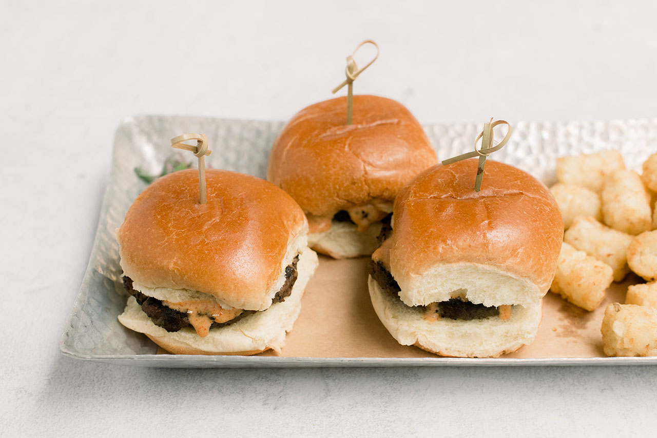 Late Night Snacks Your Wedding Guests Will Love