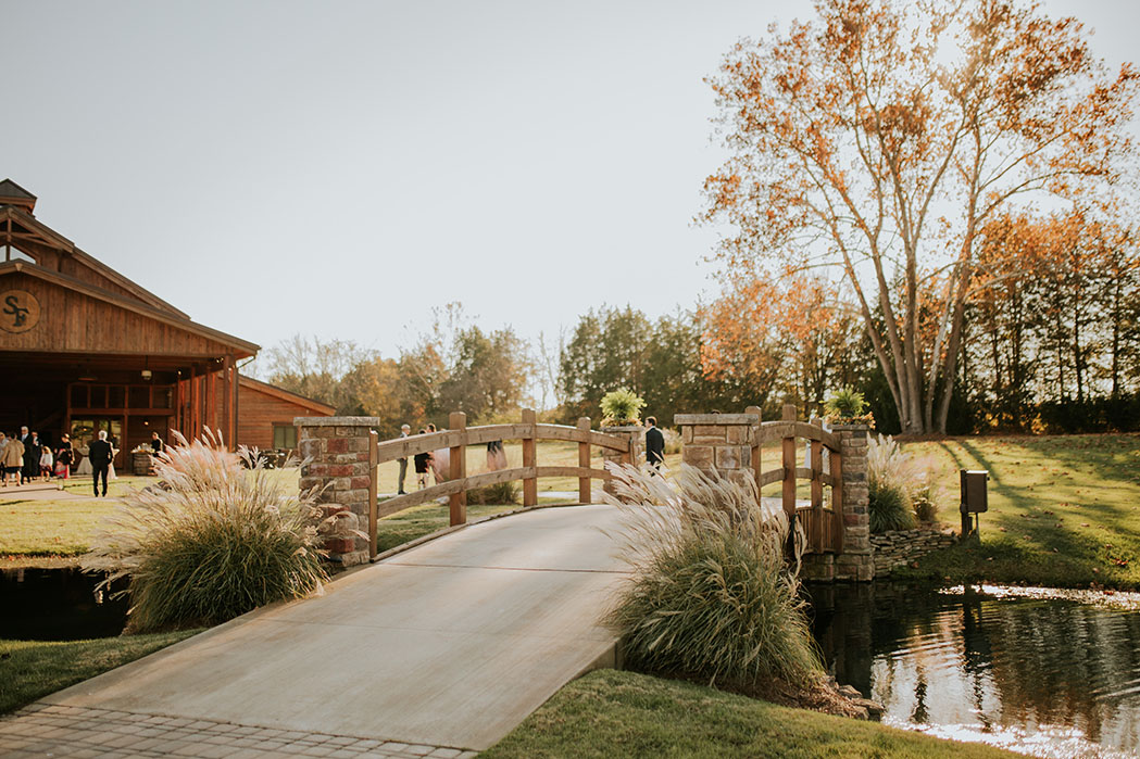 Gabbi & Eric: An Elegant Farm Wedding - Dream Events